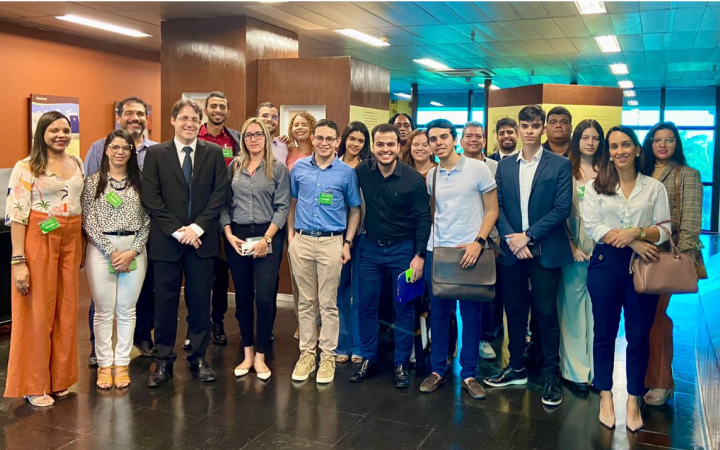 Alunos do curso de Direito FADIC realizam visita ao fórum da JFPE ...